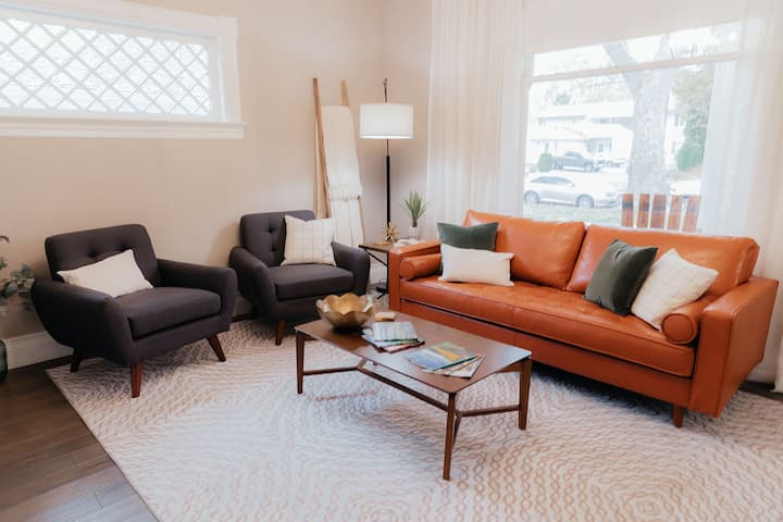 Wine Country Retreat | Downtown, Private, Fire Pit - Walla Walla, WA