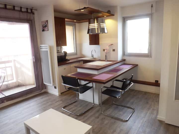 Studio Meublé Tout Confort Hyper-centre De Vichy - Cusset