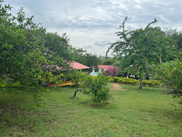Casa De Campo En Ricaurte - Agua de Dios