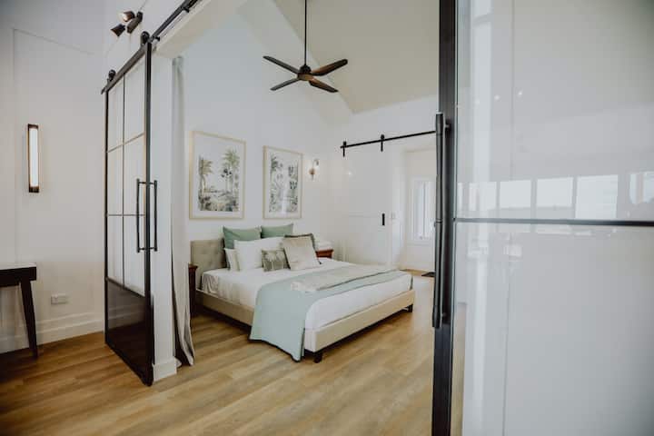 Squire’s Vineyard Luxury 1 Bedroom Suite #2 - Branxton