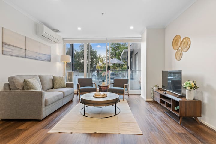 Southbank Stunning 2 Bedroom Apt With Carpark - Melbourne