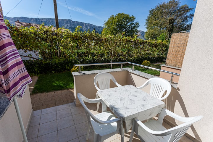 Apartment With Terrace Crnekovic V (C1) - Baška