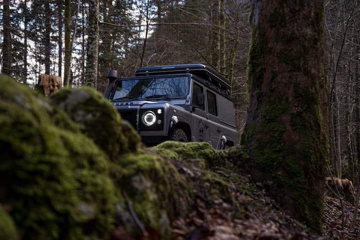 Land Rover Defender Overlander - Ljubljana