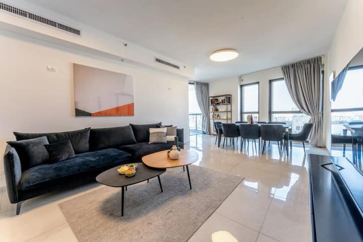 J Tower Brand New 3 Bedrooms 2 Bath View Parking - Jerusalem