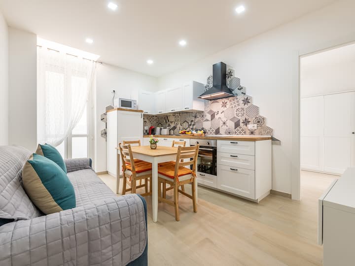 Sabamiglia Apartment | Centrale & Confortevole - Cagliari