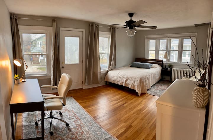 Extended Stay-quiet And Cute Apartment - Grand Rapids, MI