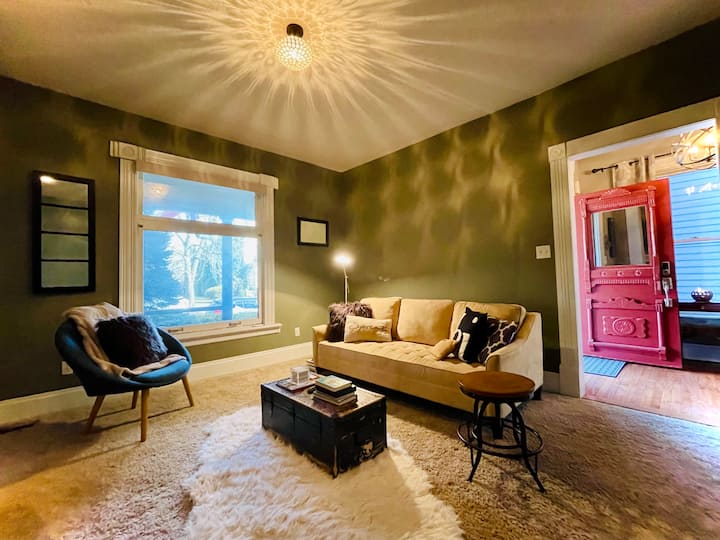 Cozy Stay In Victorian Village Home - Columbus, OH