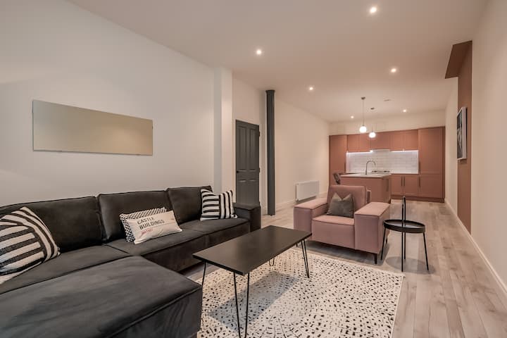 Chic 1br Apartment, 6-min Walk To Victoria Square - Belfast