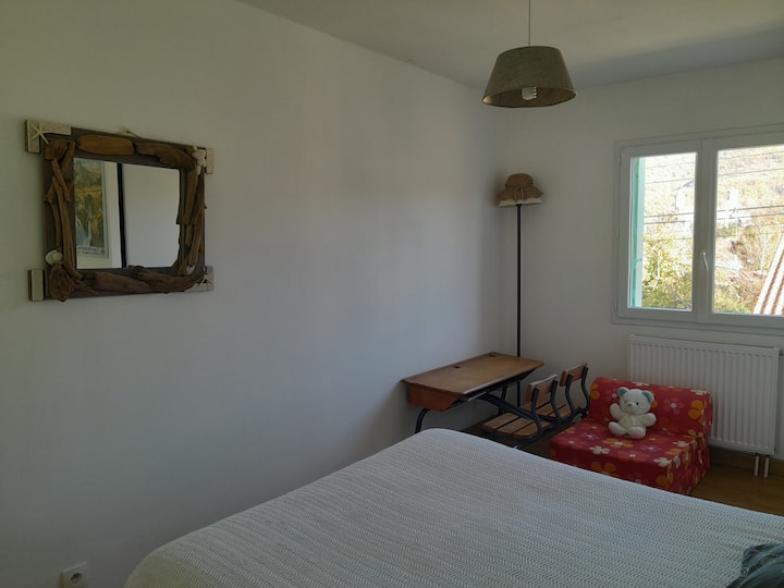 Chambre Tranquille Et Lumineuse - Foix