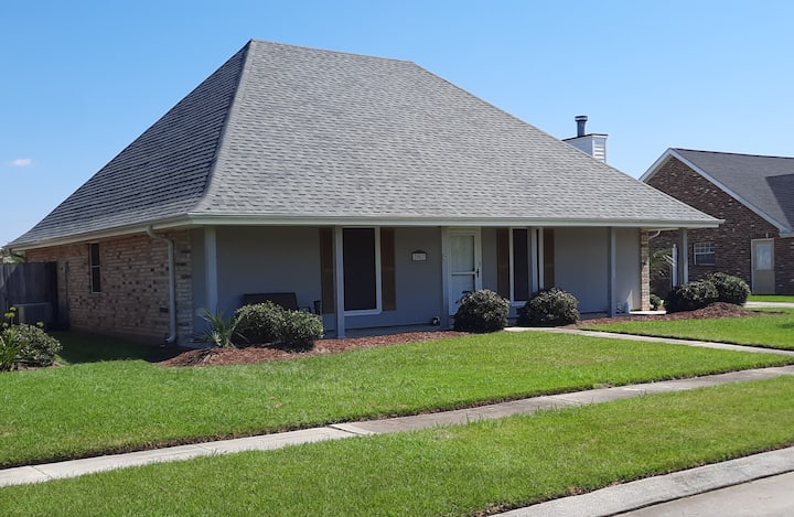 Great Location Off Hwy 311. Near Civic Center! - Houma, LA