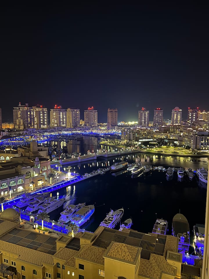 2 Bedroom Marina View Apartment - Doha
