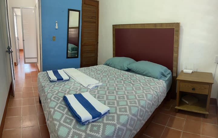 Ubicación Ideal/ Casa Cómoda/practica Y Segura - Puerto Vallarta