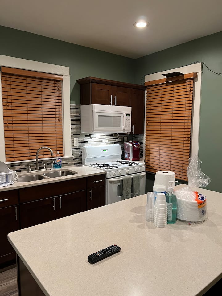 The Suites! - Homewood, IL