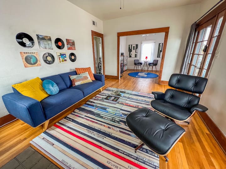 Cheerful Bungalow - 2 Min -> U Of A/downtown - Tucson, AZ