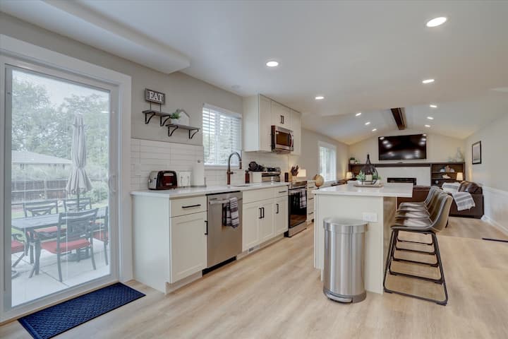 Modern 5br - Large Yard + Bbq + Game Room - Centennial, CO