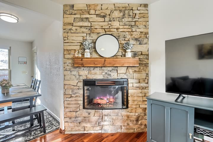 Sauna, Fire Pit, Fireplace, Deck, Close 2 Dt, Mtns - Coors Field - Denver