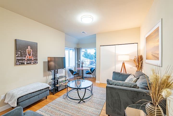 2bd Oakland Oasis Near The Lake - Oakland, CA
