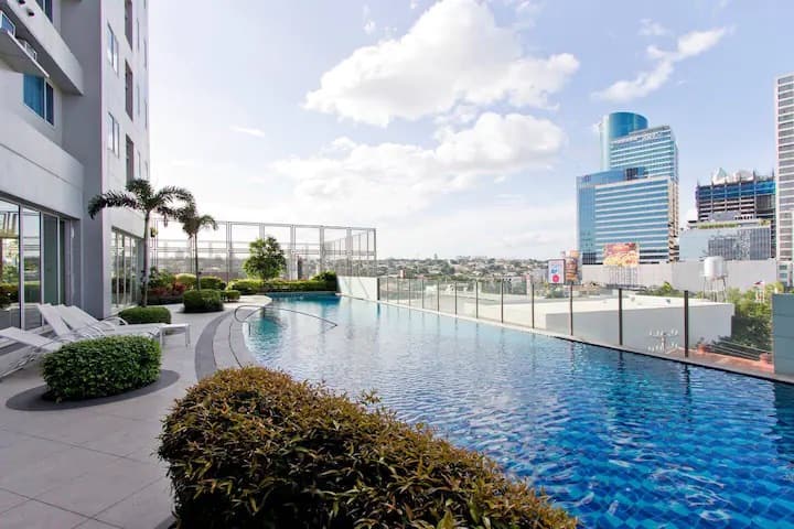 Eastwood One Bedroom 56 Sq.m —Swimming Pool 温馨泳池公寓 - Quezon City