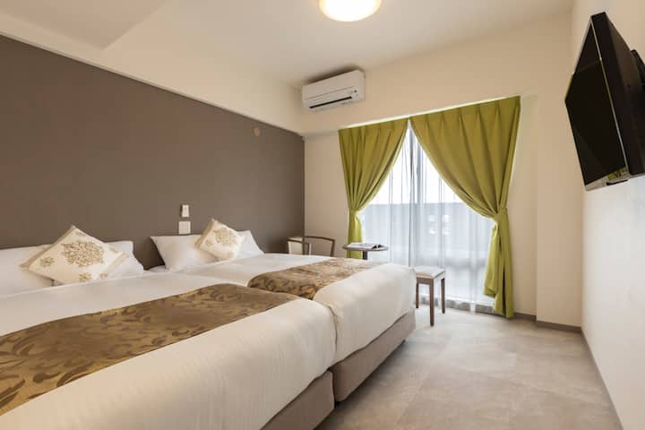 【禁煙】ワイドダブルルーム(別館) Mr. Kinjo In Nica's 牧志駅 - Naha