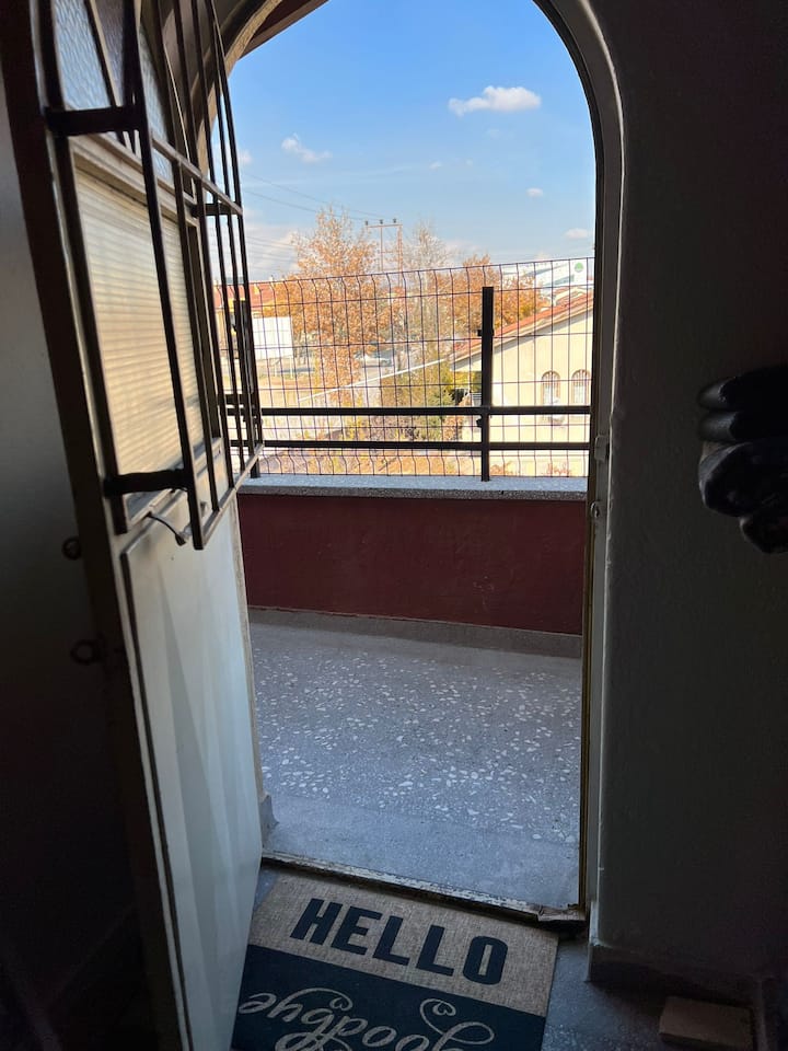 5 Km To Center/mevlana - Konya