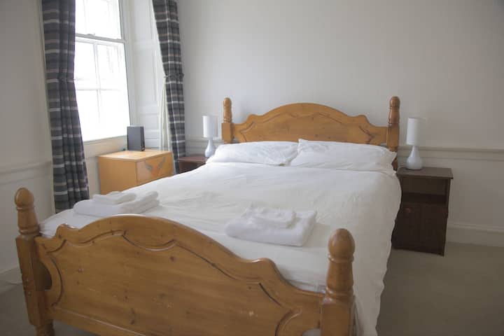 Super Central Flat In Historic Edinburgh - Edinburgh, UK