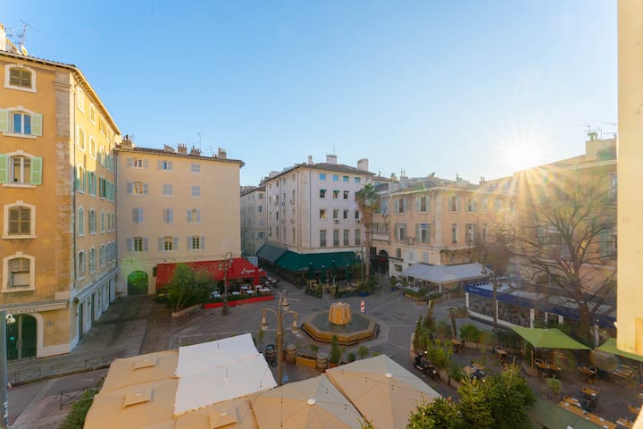 Vieux-port - Le Thiars - Jardin de la Magalone de Marseille