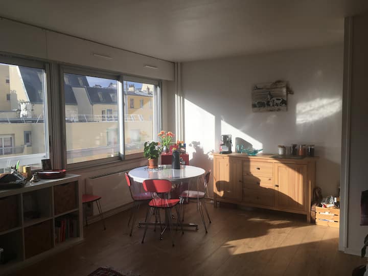 Studio – 35m2 – Lumineux – Belleville- Oberkampf - París