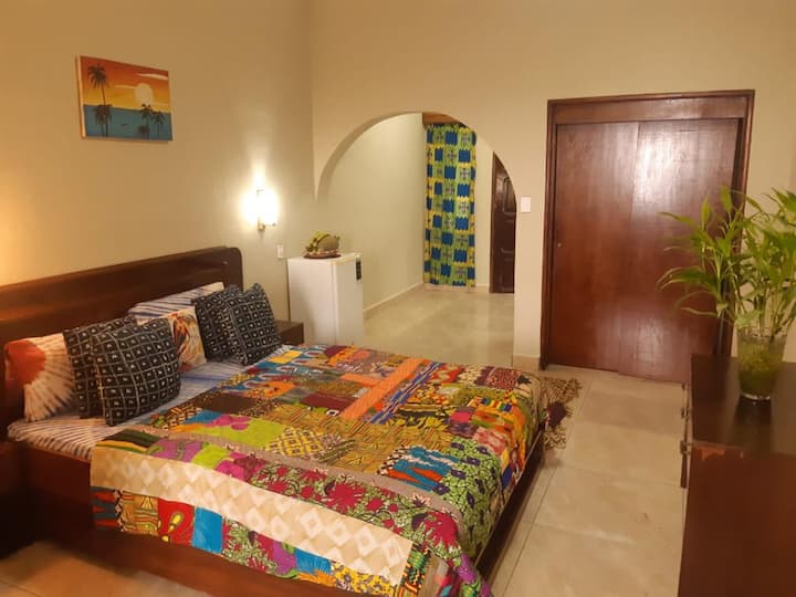 Ocean View Studio 401 - Monrovia