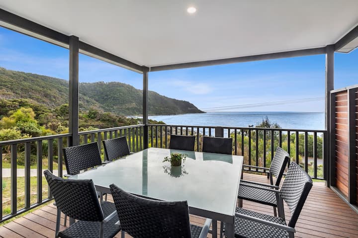 On The Rocks - Great Ocean Road