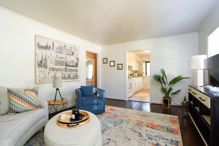 Perfect Location/walk To Shops! - Charlotte, NC