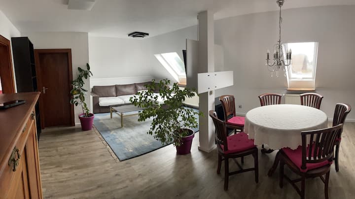 Große Wohnung In Mz-laubenheim - Mainz