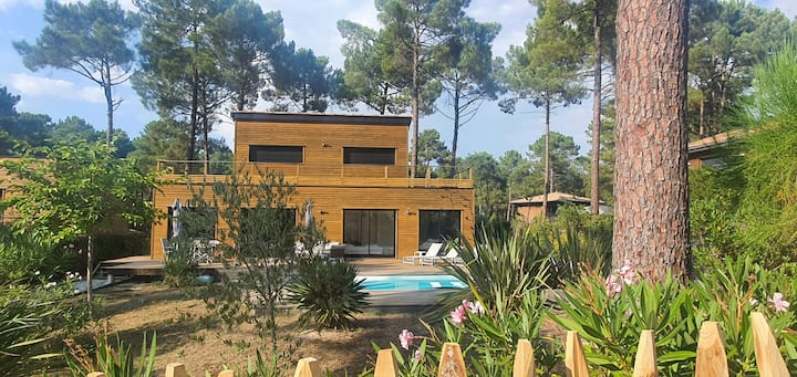 Maison Bois Maubuisson Avec Piscine Chauffée - Maubuisson