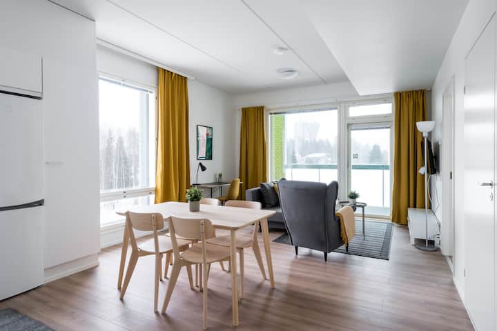 Large 2-bedroom Apartment, Sauna, Balcony &Parking - Tuusula