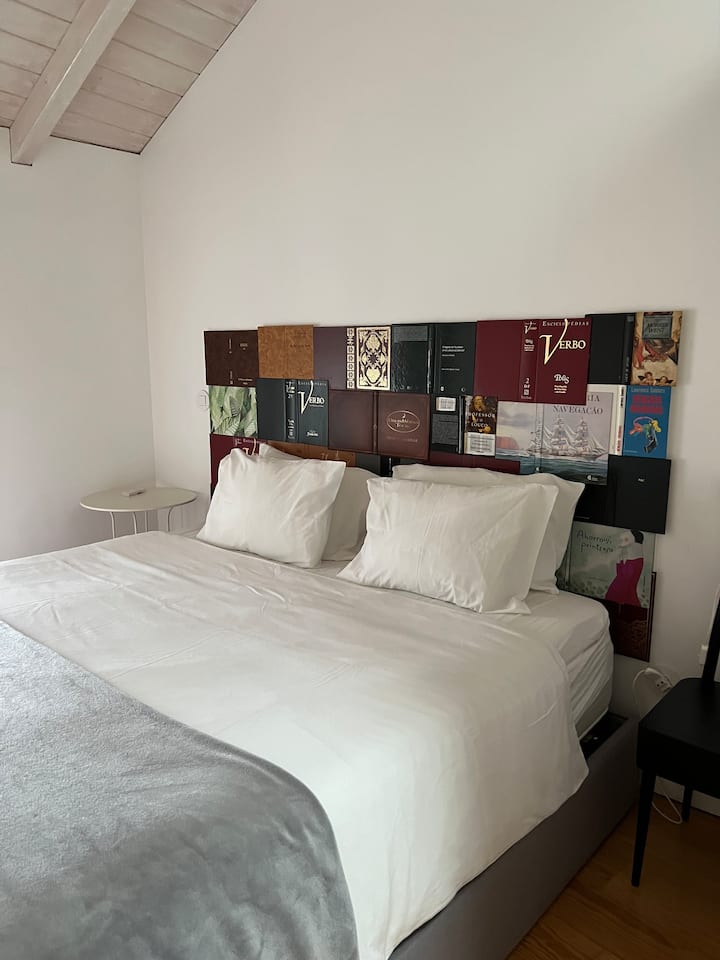 Get Bindings And Books On Duplex - Porto