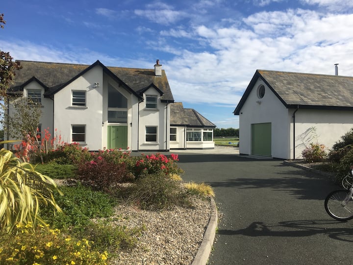 Luxury Beach Retreat - Ireland