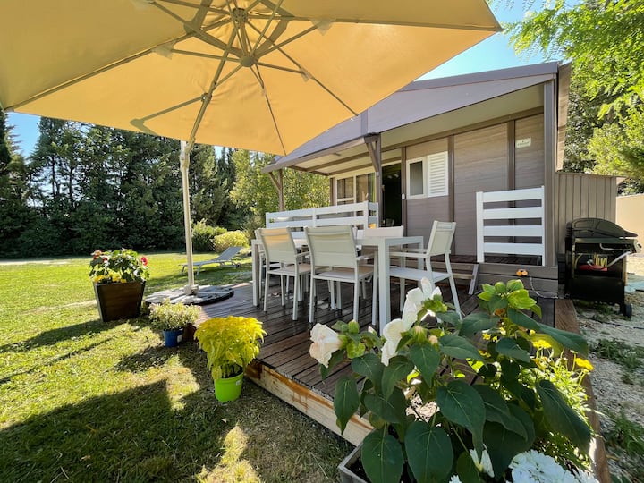 Avignon, Joli Chalet En Campagne Avec Piscine - Avignon