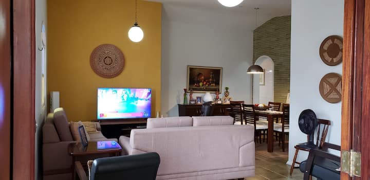 Casa Rosa Da Vovó Em Ponta Negra - Natal
