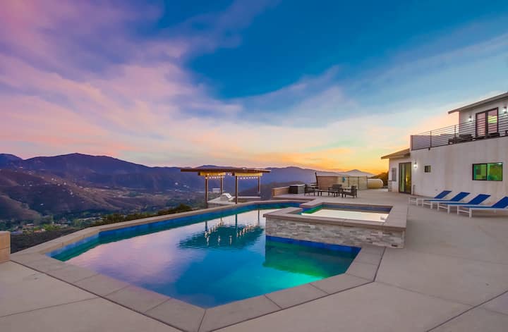 Luxury Resort Home With Pool & Golf Simulator - California