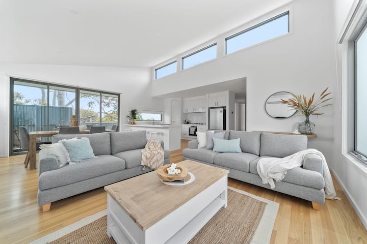Brand New Apartment Mornington! - Mornington