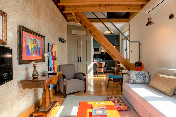 Rooftop Duplex Dans Maison De Ville Art Nouveau - Porto