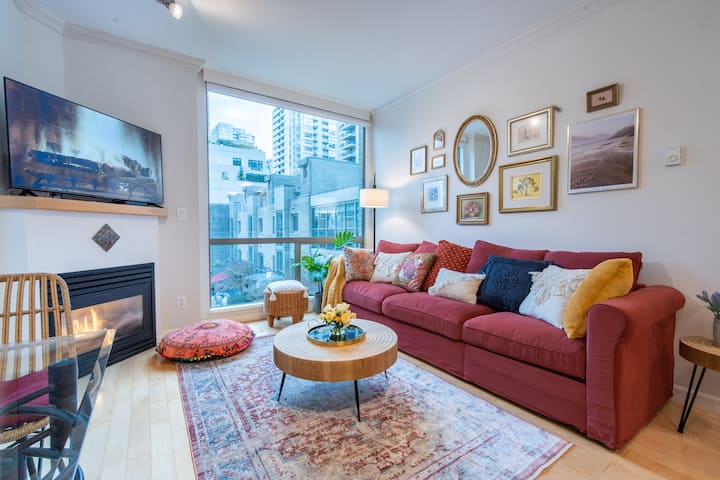 Heart Of Downtown King Suite/parkng/pool/gym/sauna - Vancouver