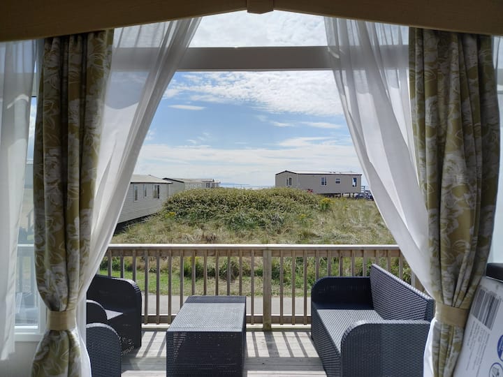 Seaside Caravan In Cornwall - Perranporth