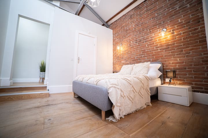 Quirky Town Center Studios - Aeropuerto de Londres-Luton (LTN)