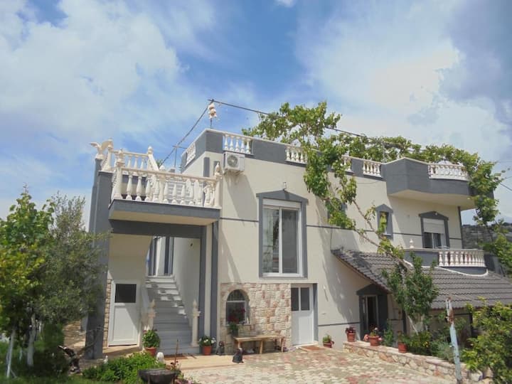 One-bedroom Apartment - Ksamil