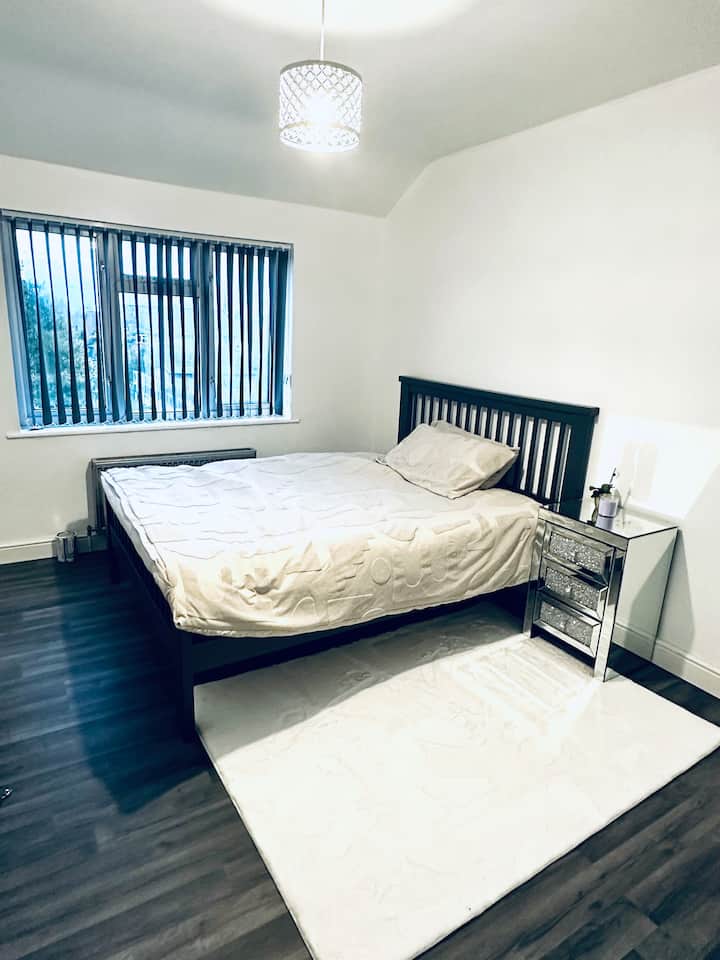 Cosy Private Room - Dunstable