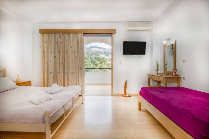 Apartment   With Two Bedrooms And Shared Pool - Plakias