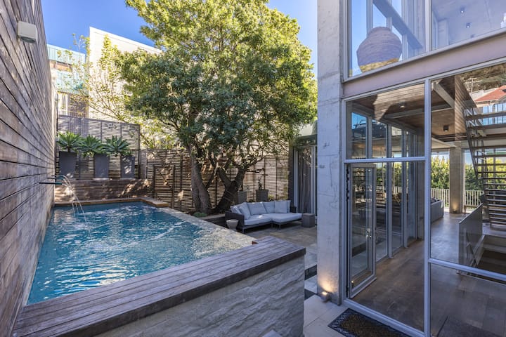 Cube 62 Ovd - Camps Bay