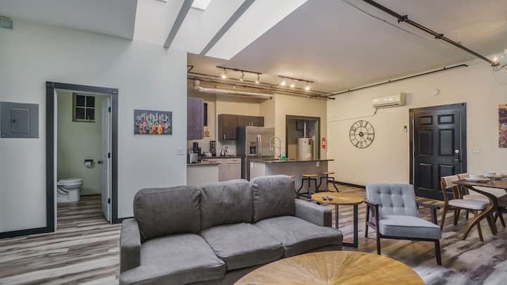 Downtown Musician’s Loft - Greeley, CO