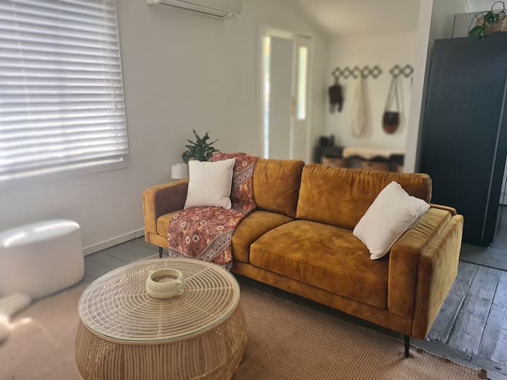 Cottage Style Cosy Home - Myrtleford