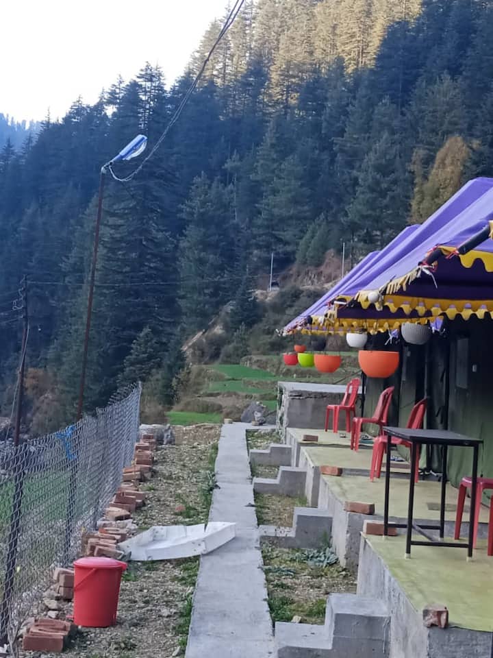 Barot Waterfall Camps And Domes 10-12 Paxs - Barot
